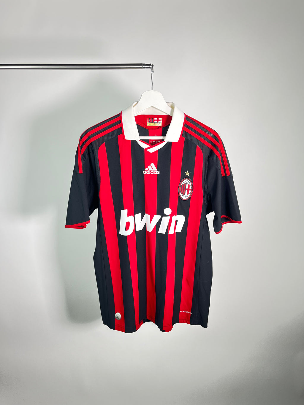 Jersey AC Milan Local 2009 2010 David Beckham (M) – El Jugador Número 12