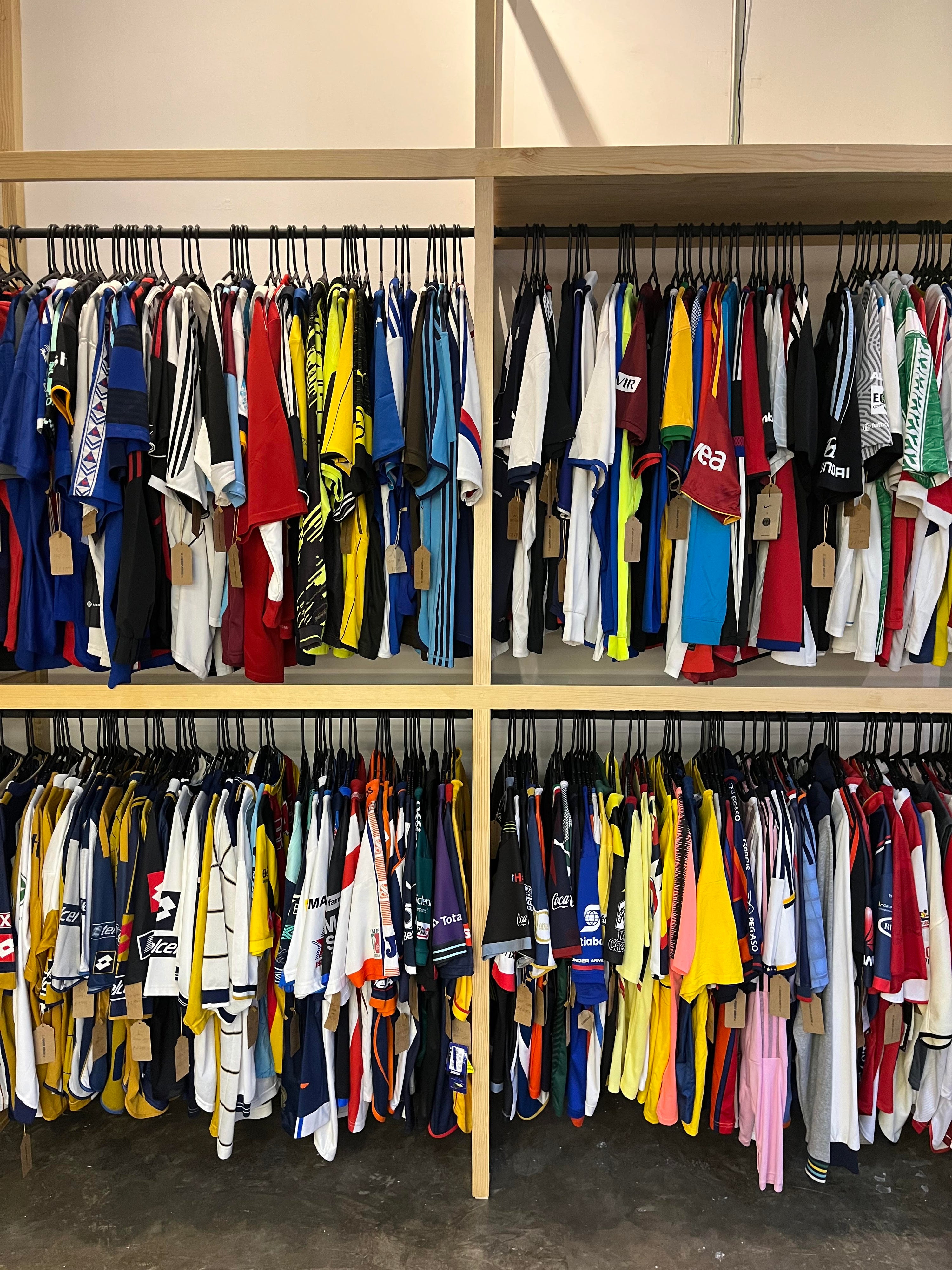 Player number 12: sale of original football jerseys – El jugador número 12